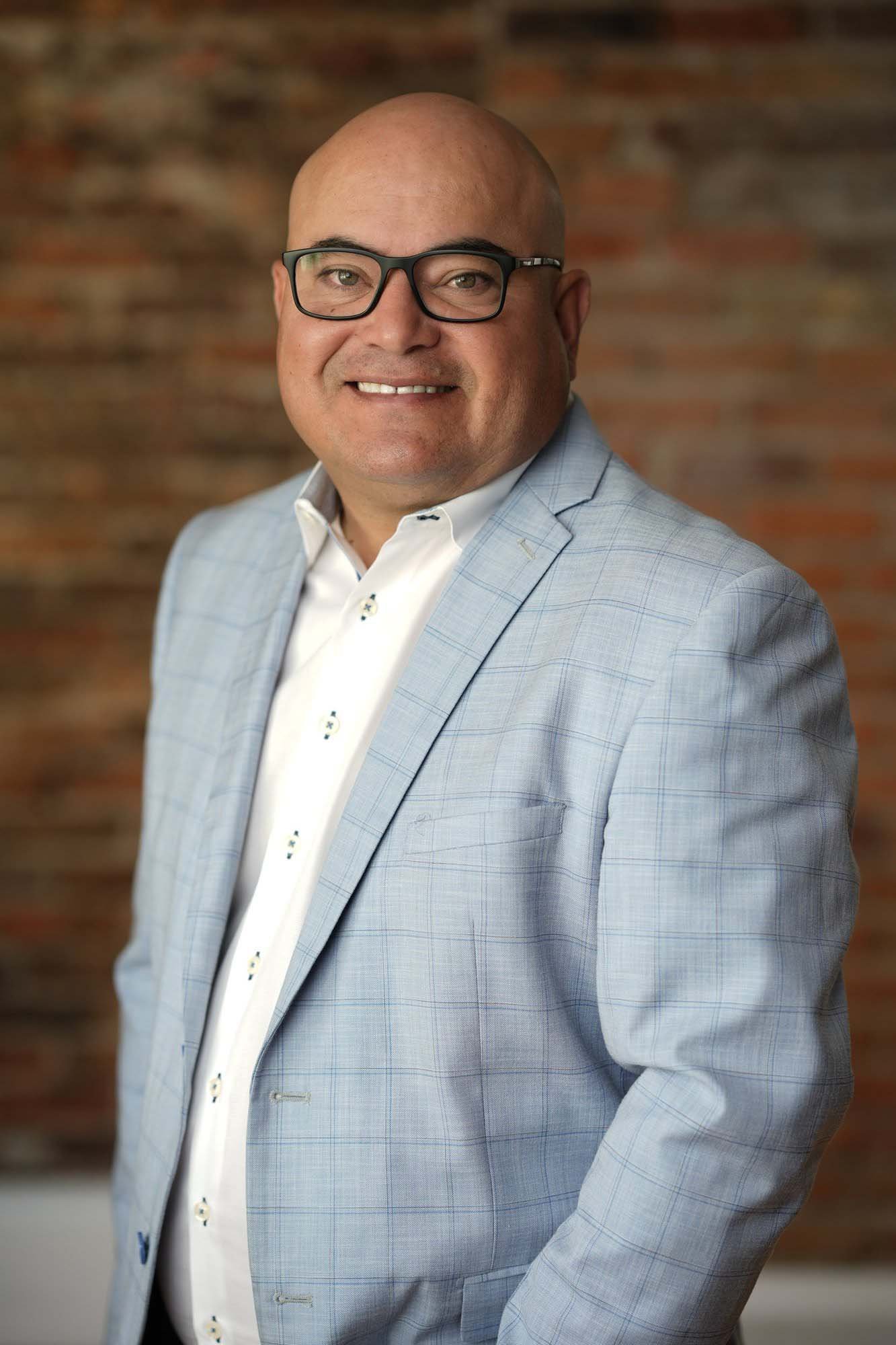 Businesses Development: CDN Controls